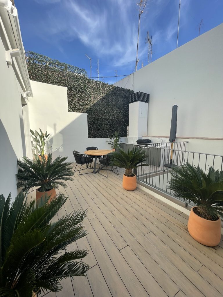 EDIFICIO CALLE REY DON JAIME - Trasejar